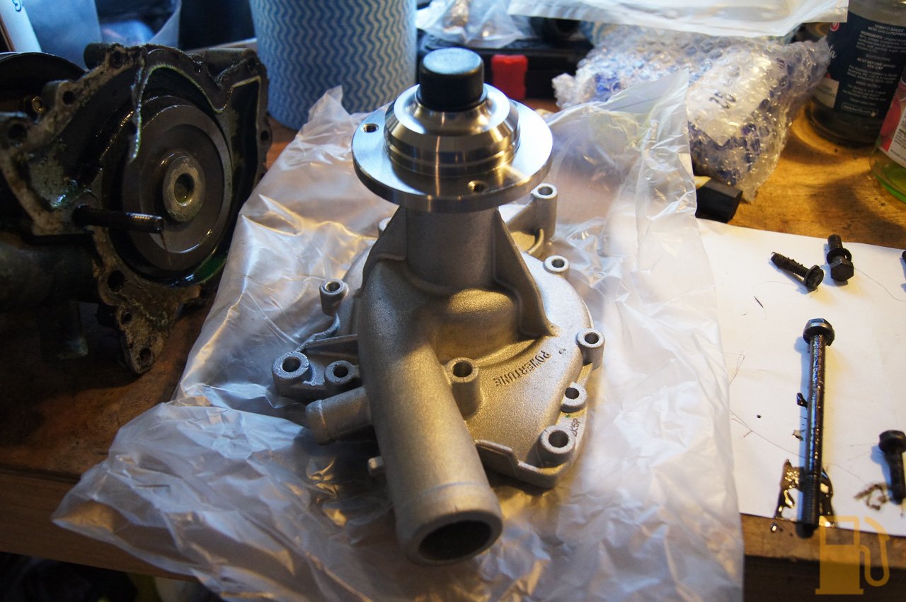 Rover SD1, Water Pump Replacement - Tastes Like Petrol